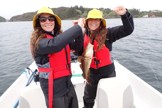 Half Day Fishing and Outdoor Cooking in Bergen - Fishing and Crab Trapping