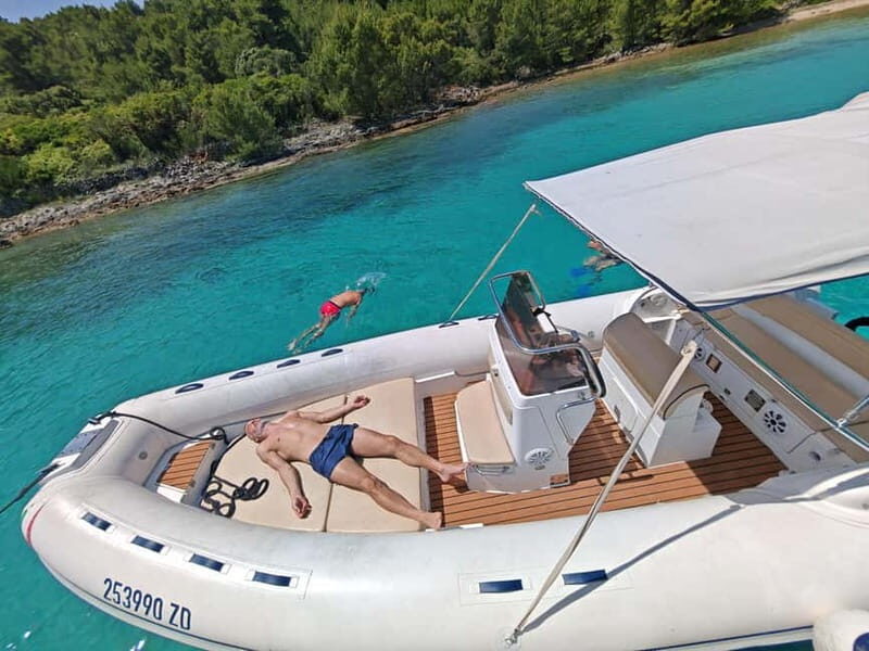 half day group speedboat tour of the islands around Zadar - Authentic Experiences Based on Reviews