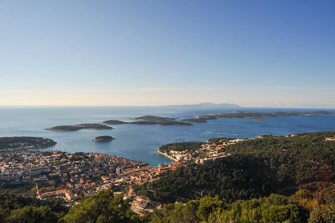 Half Day Guided Sea Kayaking Activity in Hvar - Highlights From Traveler Reviews