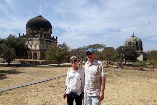 Half day Hyderabad tour to Golkonda fort & Qutub Shahi tombs in private car - The Sum Up