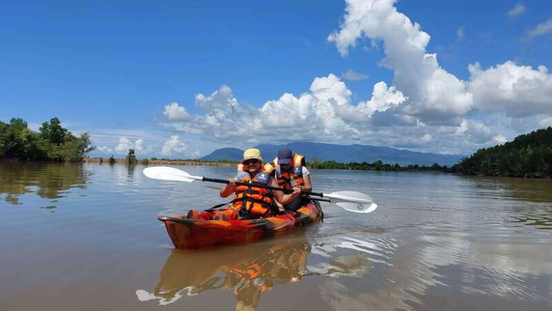 Half Day Kayak Guided Tour to the Green Mangroves Forest - Key Points