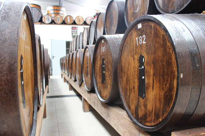 Half Day Lagoa do Fogo (middle of the Island) - FAQs