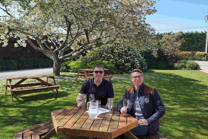 Half Day Martinborough Winery Tour from Wellington - Cest Cheese: A Tasty Snack Break