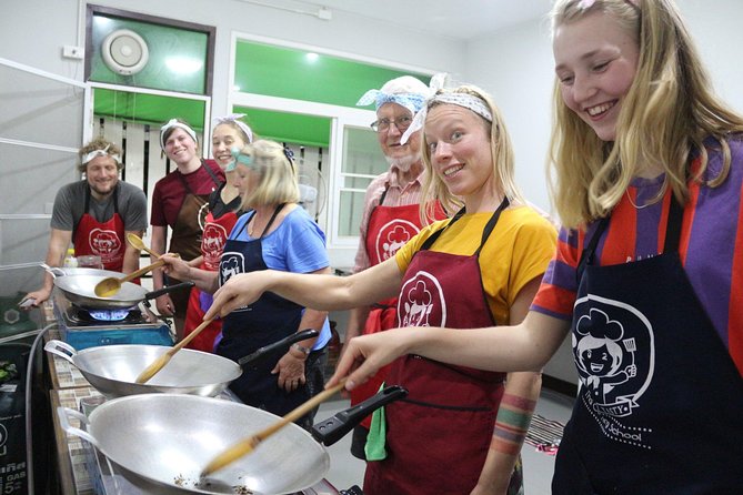 Half Day Morning Cooking Class with Market Tour in Chiang Mai - Who Will Love This Experience?