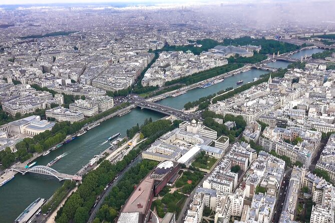 Half Day Paris Cruise & Walking Tours: Eiffel, Louvre, Notre-Dame - Pont des Arts: A Romantic Walk and Photo Spot