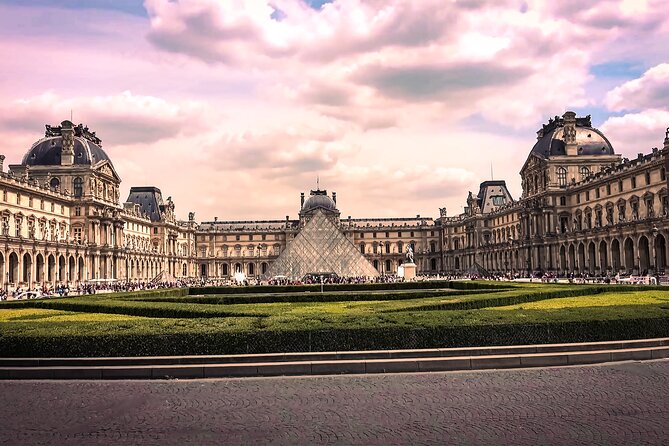 Half Day Paris Cruise & Walking Tours: Eiffel, Louvre, Notre-Dame - The Seine River Selfie Tour