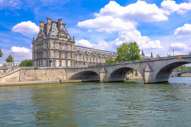 Half Day Paris Cruise & Walking Tours: Eiffel, Louvre, Notre-Dame - Who Will Enjoy This Tour?