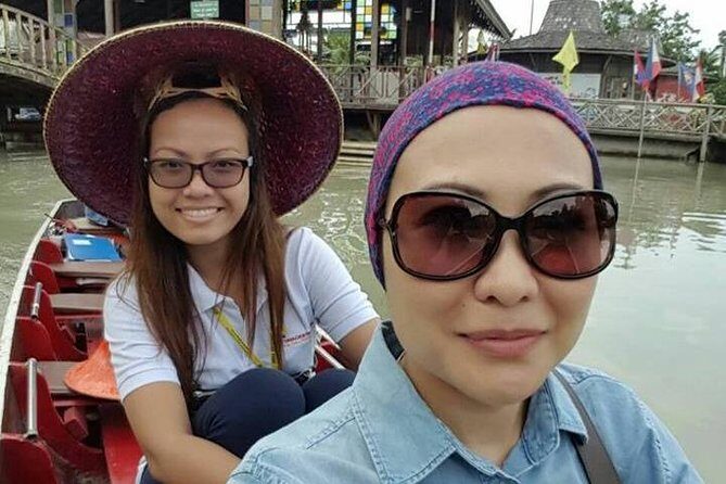 Half day Pattaya Floating Market and Underwater World Pattaya Combo - Exploring the Pattaya Floating Market