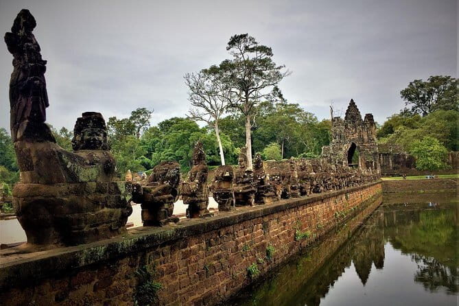 Half Day private Angkor Wat Sunset by Tuk Tuk - Why Choose This Tour?