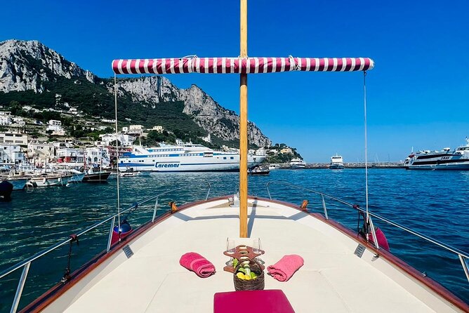 Half Day Private Boat Tour of Capri Review - Boat Tour Inclusions