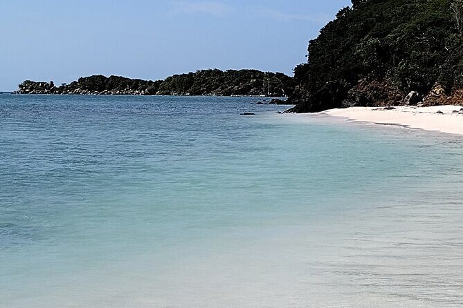 Half day private charter Icacos Island up to 6 guest - Overview of the Experience