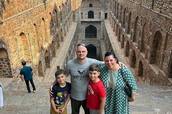 Half Day Private Delhi City Tour - Detailed Breakdown of the Itinerary