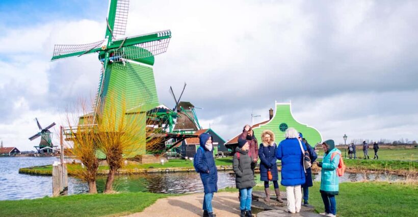 Half-Day Private Guided Sightseeing Tour of Zaanse Schans - Exploring Zaanse Schans: A Practical Guide to This Iconic Dutch Village