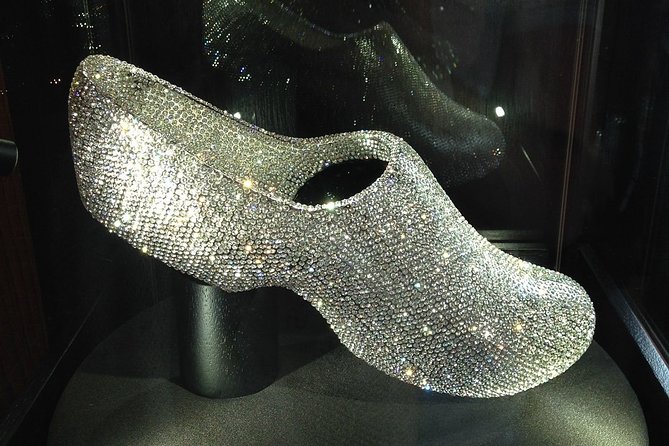 Half-Day Private Guided Sightseeing Tour of Zaanse Schans - Scenic Landscape and Movable Bridges