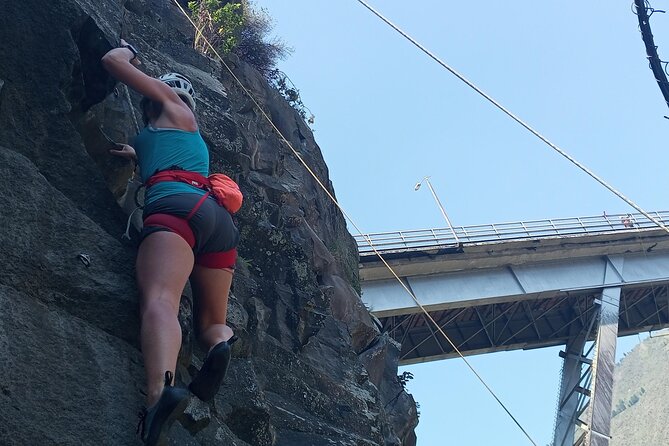 Half-Day Private Rock Climbing in Canton Baños - Getting to the Meeting Point