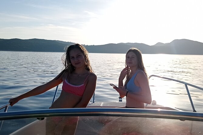 Half-Day Private Speed Boat Tour in Dubrovnik on Elaphiti Islands - Meeting and Pickup Details