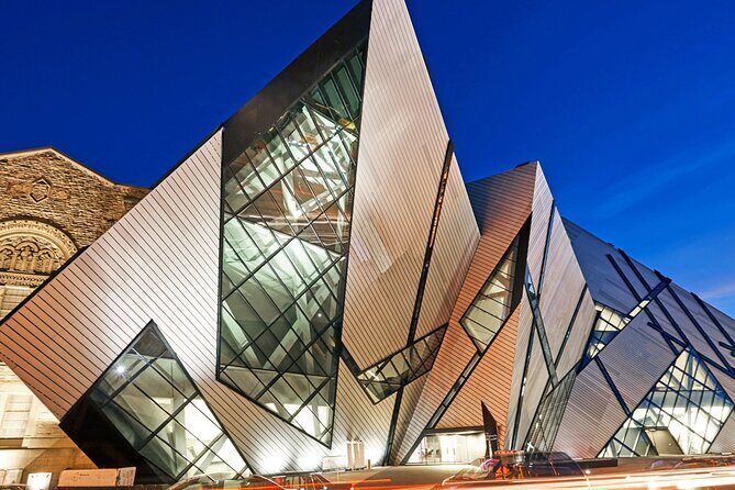 Half-Day Private Tour of Toronto with Pick Up - Stop 5: Toronto Harbour