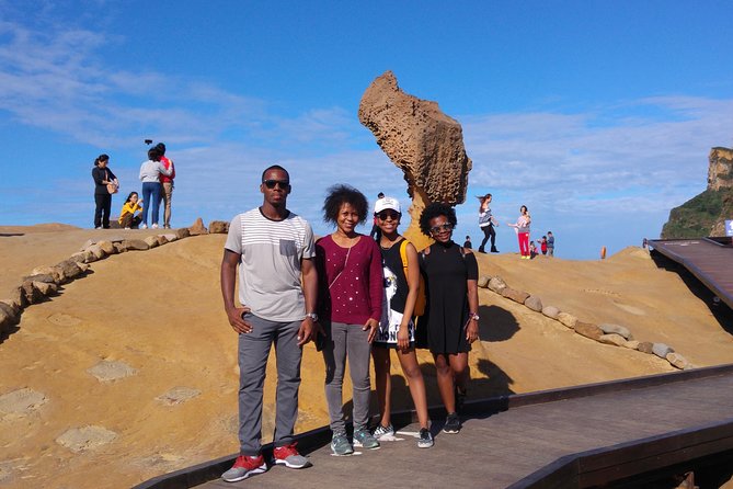 Half Day Private Tour to Yangmingshan National Park and Yehliu Geopark - Why This Tour Excels for Travelers