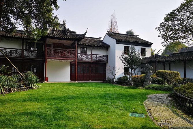 Half-Day Private Zhujiajiao Water Town Tour with Boat Ride from Shanghai - Why Travelers Rave About This Tour