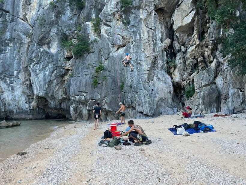Half Day Rock Climbing in Lan Ha Bay (Moody or Tiger beach) - The Sum Up