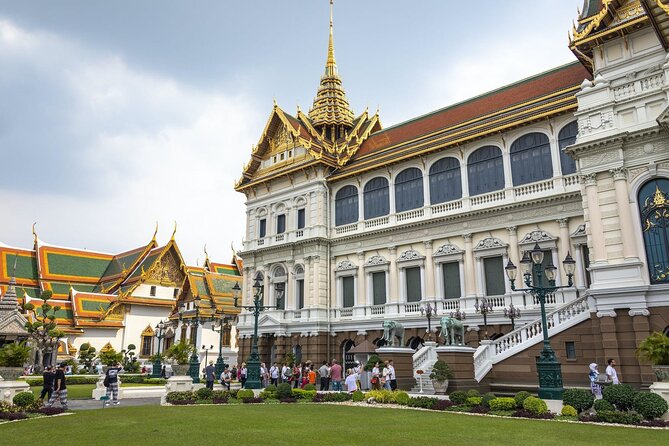 Half-Day Royal Grand Palace and Bangkok Temples Tour - Who Will Appreciate This Tour?