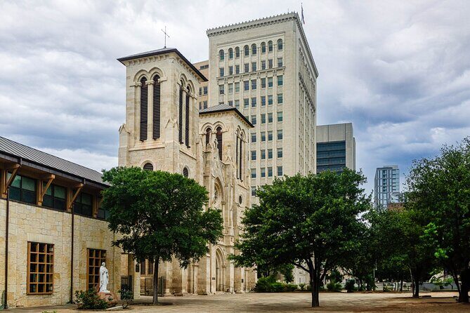 Half-Day San Antonio and Alamo Guided Walking Tour - A Deep Dive Into the Itinerary