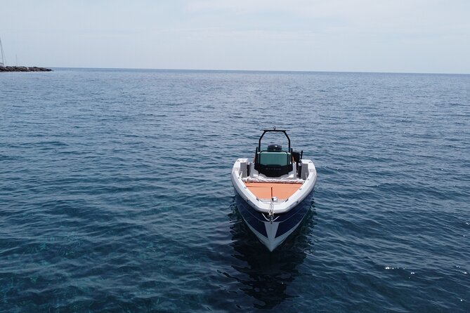 Half Day Saxdor Boat Rental in Santorini - FAQs