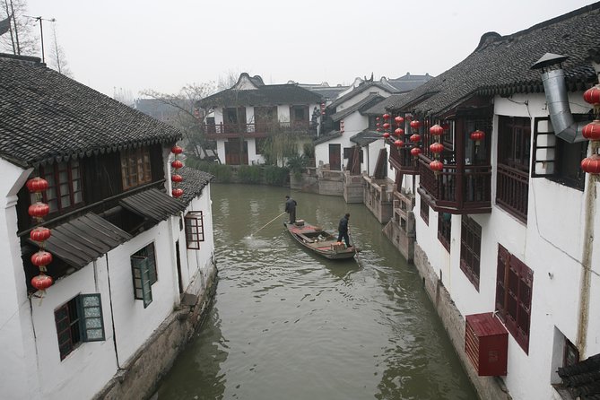 Half Day Shanghai Tour to Zhujiajiao Water Town - Who Should Opt for This Tour?