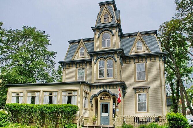Half-Day Small-Group Tour of Nova Scotia's South Shore - A Deep Dive into the Experience