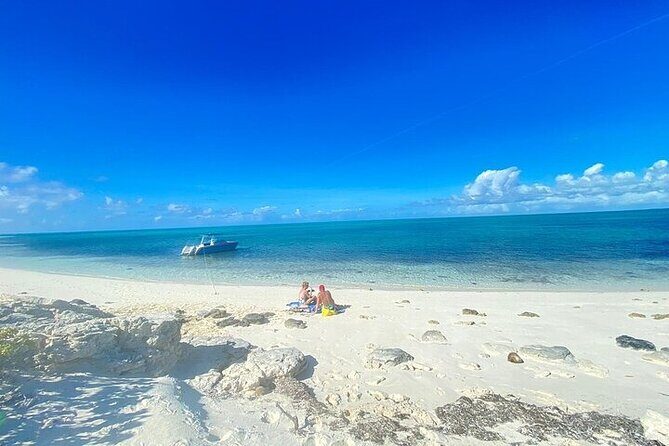 Half Day Snorkeling, Sightseeing & Island Hopping Private Charter - Key Points