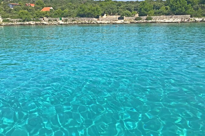 Half Day Speedboat Tour to Three Islands from Trogir - FAQ