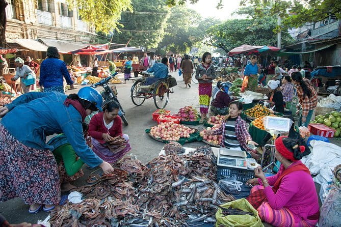 Half-Day Spiritual Shwedagon Pagoda Join in Tour in Yangon - Practical details and what to expect