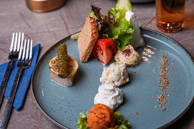 Half Day Sunset Luxury Yacht Dinner Cruise Tour in Istanbul - FAQ