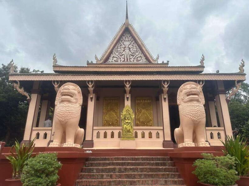 Half Day To Royal Palace, Silver Pagoda, and Wat Phnom Tour - Key Points