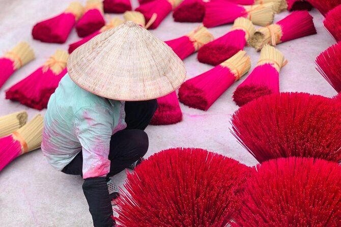 Half day to visit Incense,Conical Hat Village & Train street - Overview of the Tour Experience