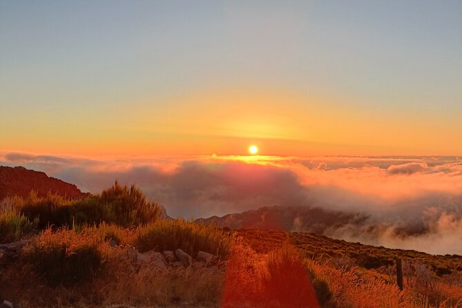 Half day Tour From 0 To 1818 Meters To Pico Do Arieiro Sunrise - FAQ