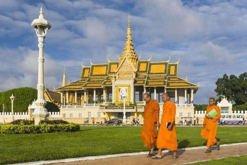 Half day tour in Phnom Penh - Key Points