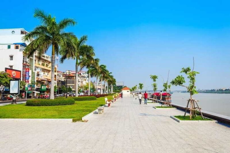 Half day tour in Phnom Penh - Authenticity and Respect