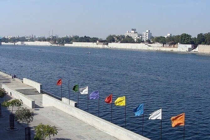 Half-day tour of Ahmedabad - FAQ: Practical Questions About the Tour