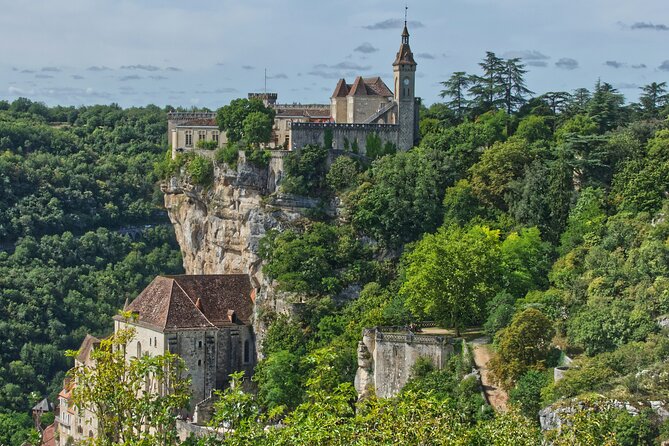 Half Day Tour of Rocamadour From Sarlat - Exploring the Cliff-Side Churches and Chapels