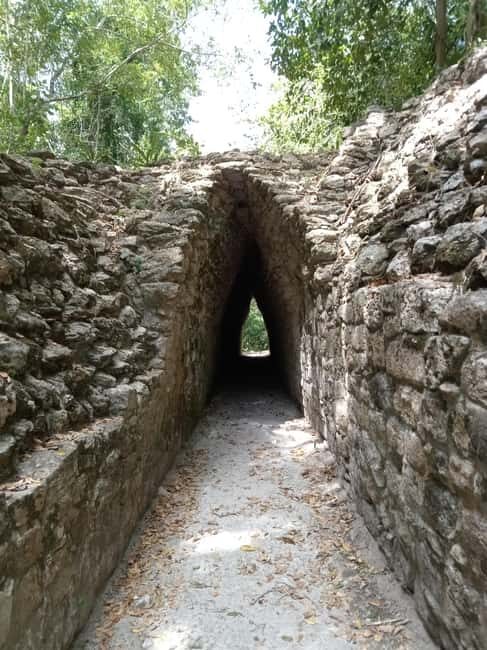 Half Day Tour to Becan Mayan Ruins from Bacalar or Chetumal - Practical Tips: Preparing for Your Visit
