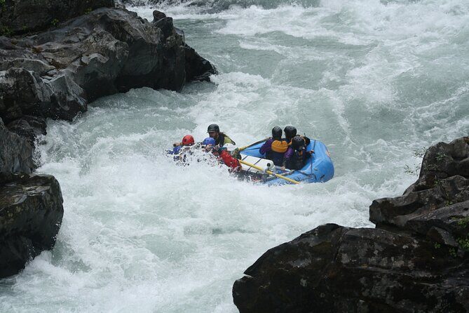 Half Day Two Canyon Six Mile Creek Whitewater Rafting - An In-Depth Look at the Experience