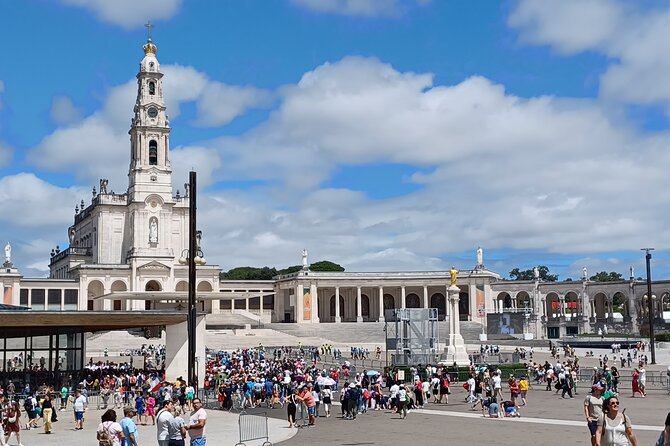 Half Day Visit Fatima and Village of the Pastorzinhos small group - Price and Value