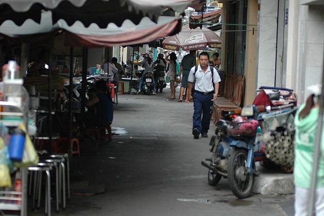 Half Day Walking Through Saigon Back Alley (Private tour) - Coffee and Tea Break