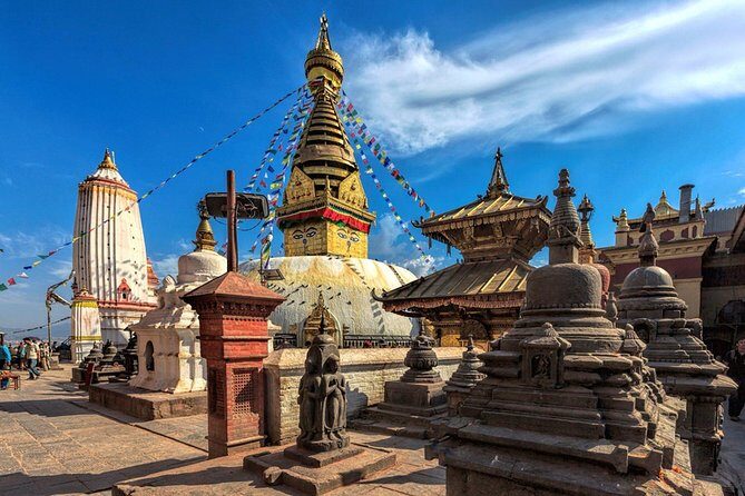 Halfday Tour of Kathmandu Durbar Square and Swoyambhunath Stupa - An In-Depth Look at the Tour Experience