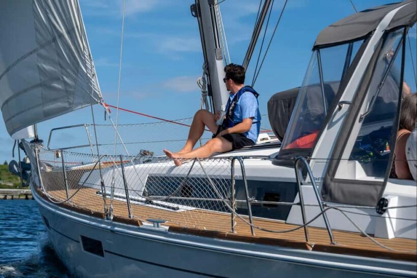 Halifax: Summer Breeze Sailing Tour with Cocktail - Practical Tips for Your Sailing Experience