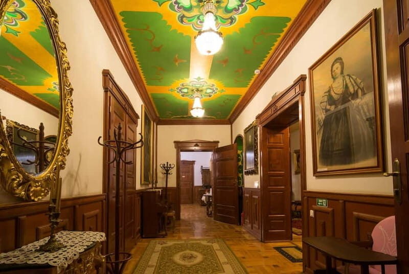 Haller Castle: Romantic Getaway with Dinner - Why This Tour Excels