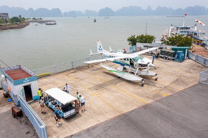 Halong 1 Day Tour From Hanoi with Scenic Seaplane & Luxury Cruise - The Cruise and Gourmet Lunch