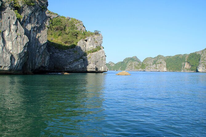 Halong Bay 2 Day Cruise Including Transfer from Hanoi - Who Should Book This Tour?