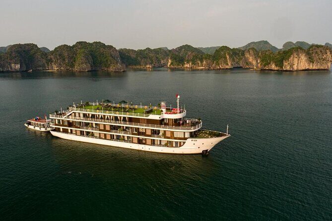 Halong Bay 2 Day Cruise Including Transfer from Hanoi - The Sum Up
